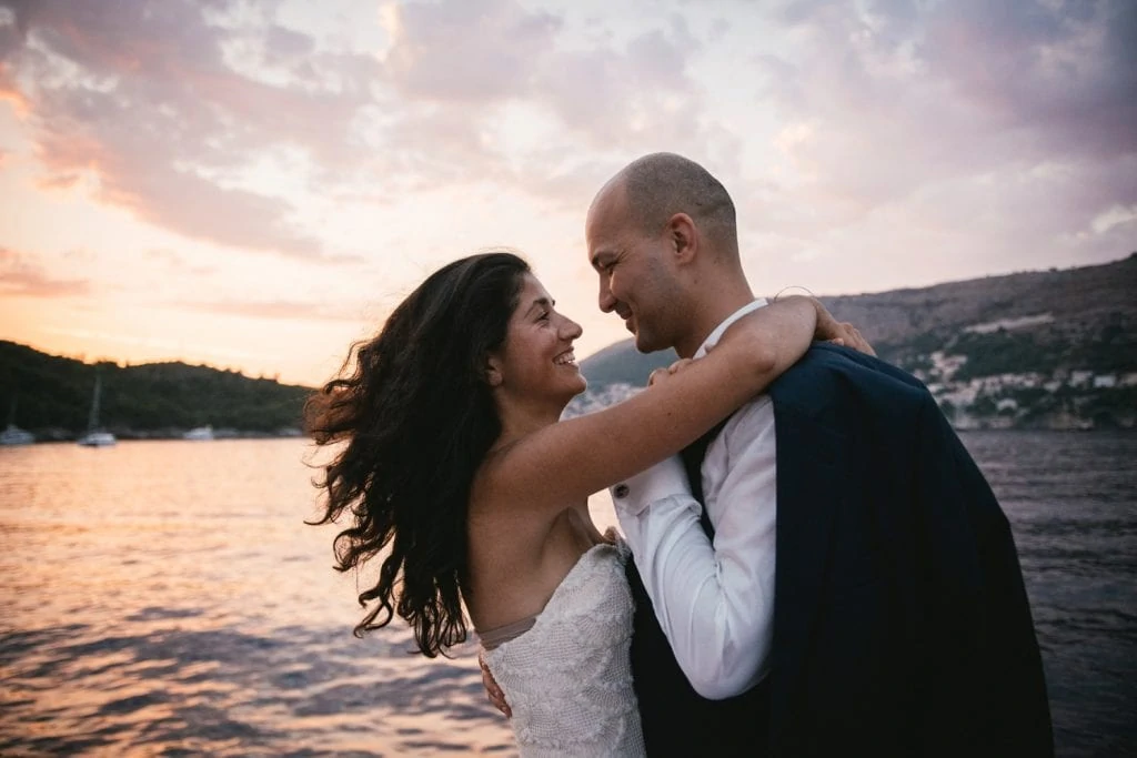 What Is an Elopement? The Modern Definition of Eloping - Zephyr & Luna ...