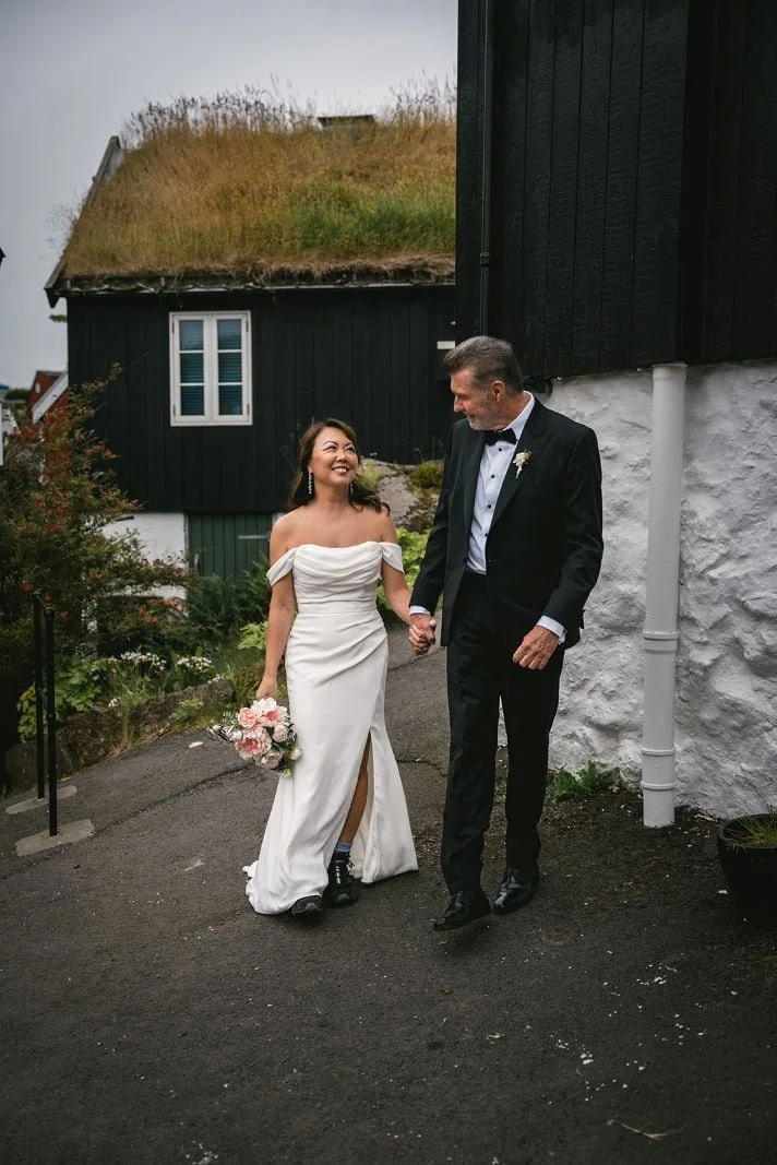 What Is an Elopement? The Modern Definition of Eloping - Zephyr & Luna ...